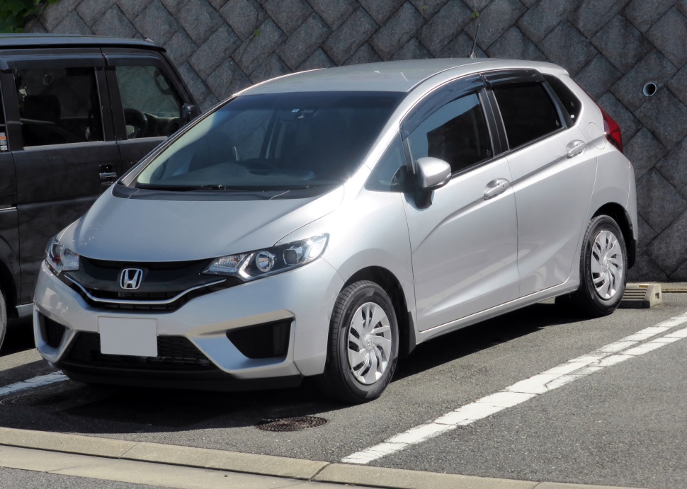 Honda FIT technical specifications and fuel economy